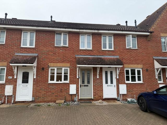 2 bed Terraced To Let