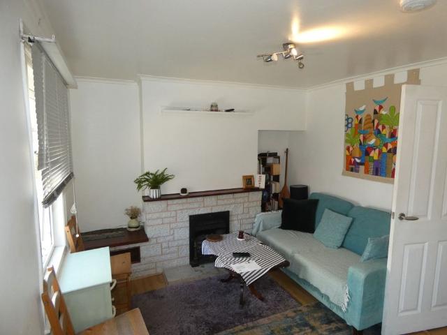 2 bed Terraced To Let