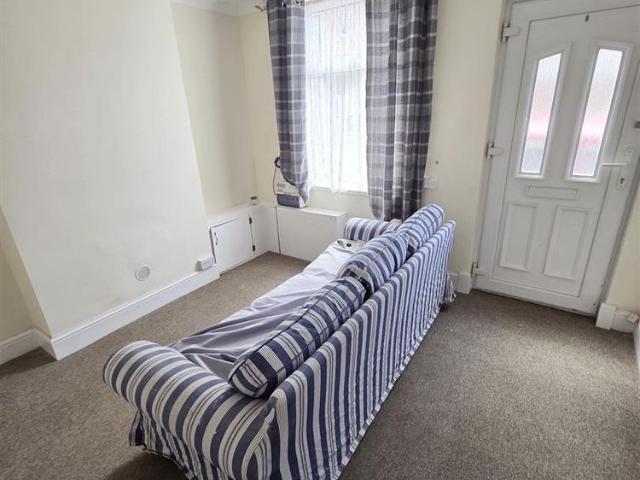 2 bed terraced to rent Wilmot Street, DE7