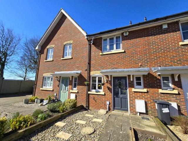 2 Bed, Terraced, Updown Way, Canterbury, CT4 [INVESTMENT PROPERTY]