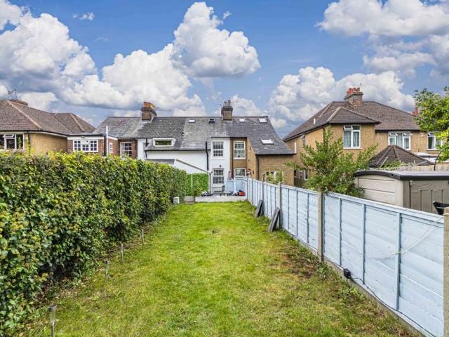 2 bed Terraced for rent