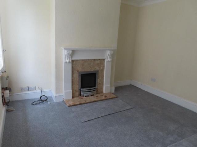 2 bed Terraced House
