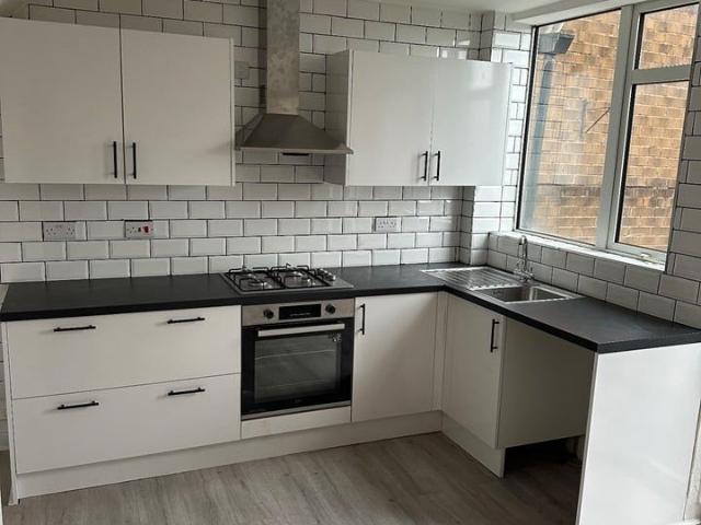 2 Bed Terraced House, The Martyrs Close, CV3
