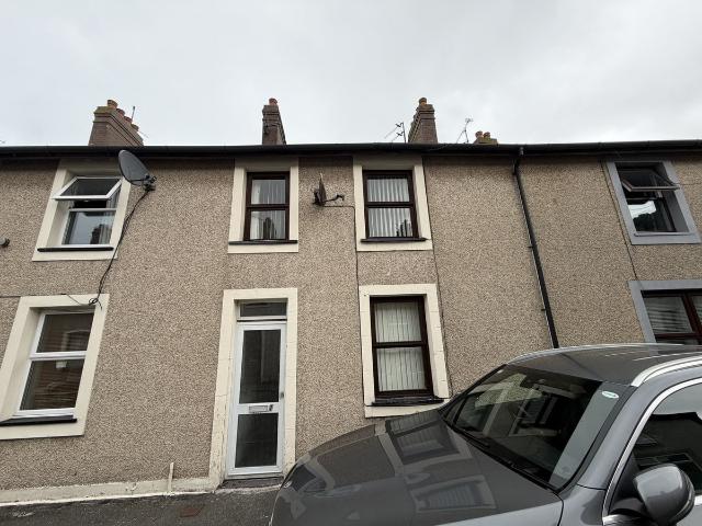 2 Bed Terraced House To Let