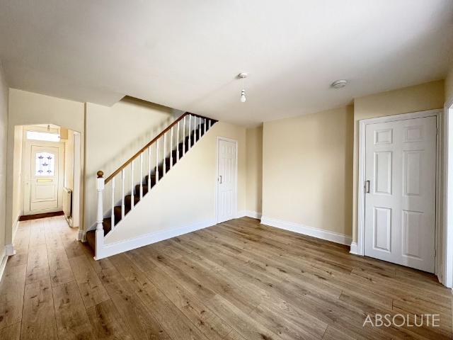2 bed terraced house to rent in Millbrook Road, Paignton, TQ3