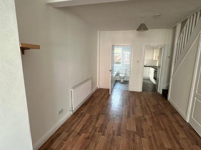 2 Bed Terraced House, Victor St, L15