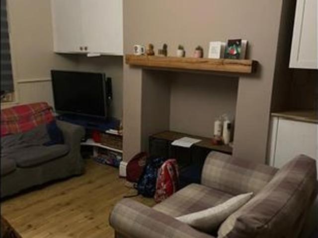 2 Bed Terraced House, Wharfedale View, LS7