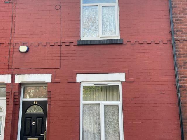 2 Bed Terraced House Whitman Street Manchester M9 Mustafa & Co Property Management