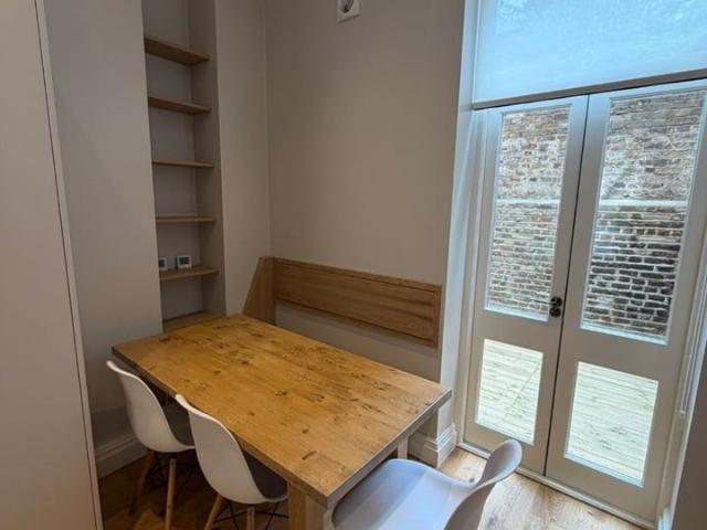 2 Bed Terraced House, Wilkes Street, E1