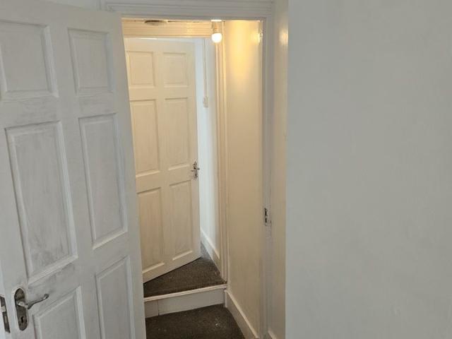 2 Bed Terraced House, Althorp Road, LU3