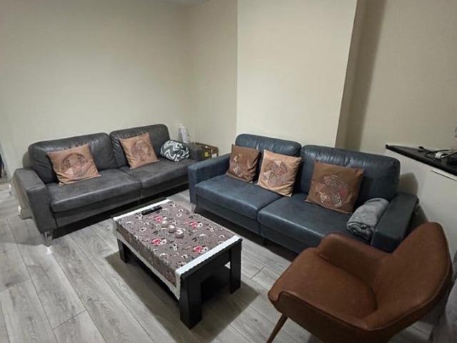 2 Bed Terraced House, Bourne St, CR0