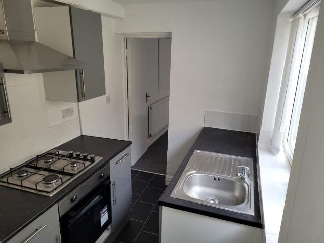 2 Bed Terraced House, Chirkdale Street, L4