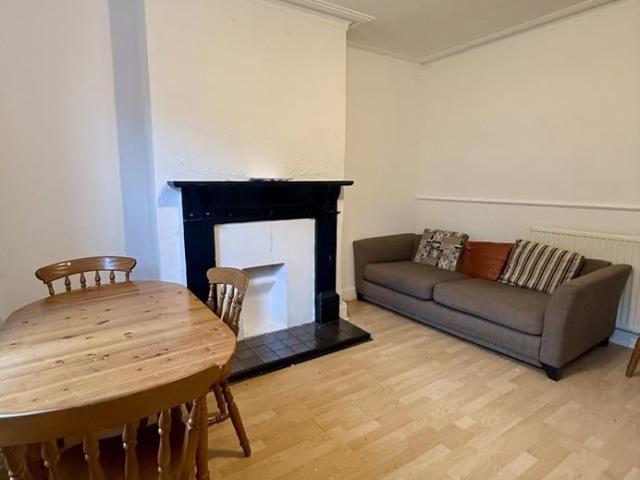 2 Bed Terraced House, Compton Terrace, LS9