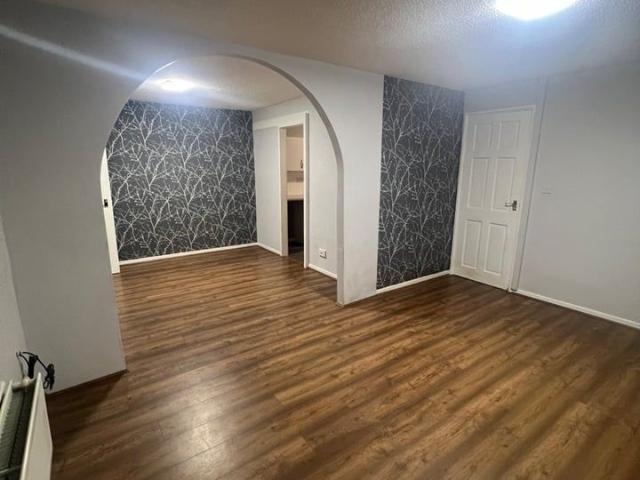 2 Bed Terraced House, Dixon Avenue, M7