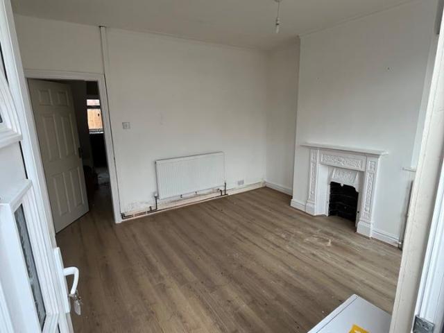 2 Bed Terraced House, Elmswood Road, CH42