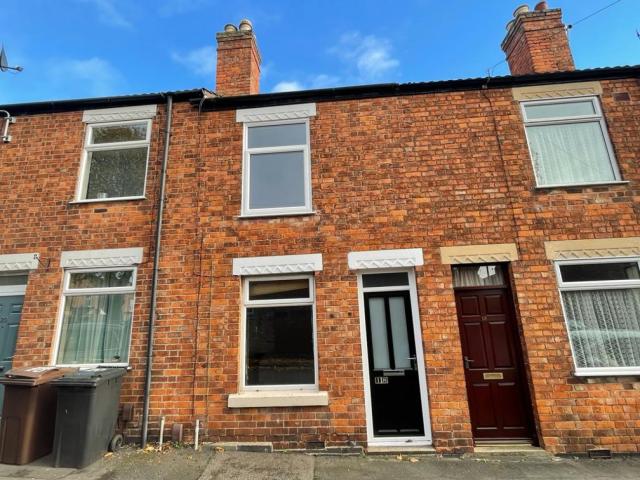 2 Bed Terraced House For Rent