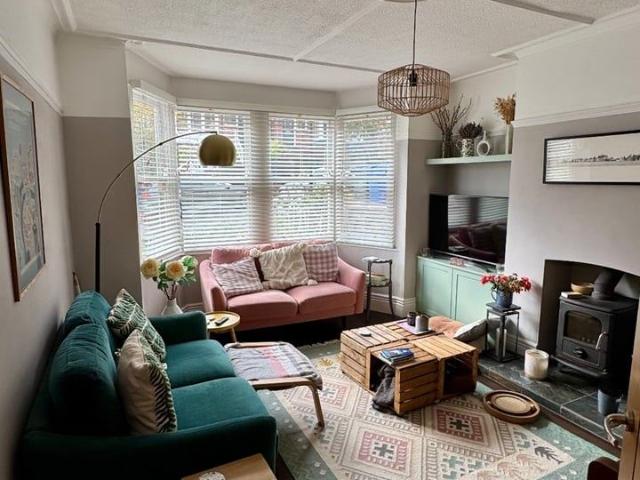 2 Bed Terraced House, Glenalmond Road, S11