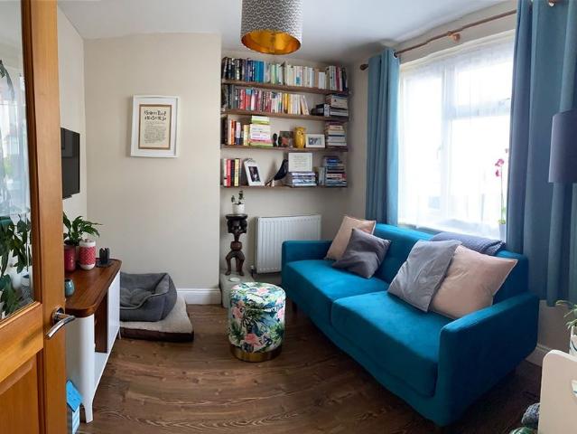 2 Bed Terraced House, Hall Street, BS3