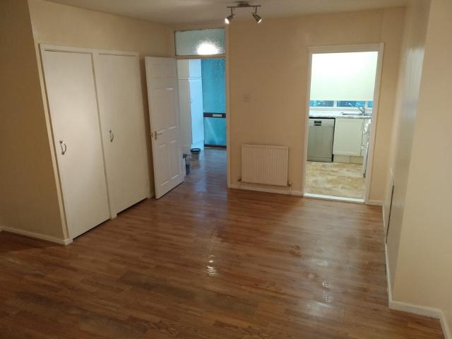 2 Bed Terraced House Harrowden Road Sheffield S9 1UJ Hallam Hills Ltd