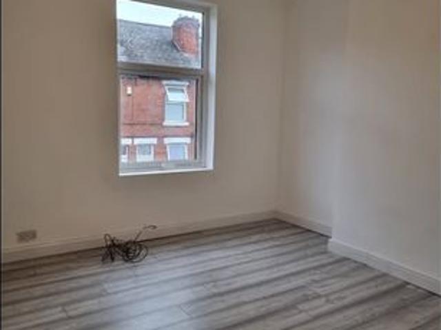 2 Bed Terraced House, Hazelwood Road, NG7