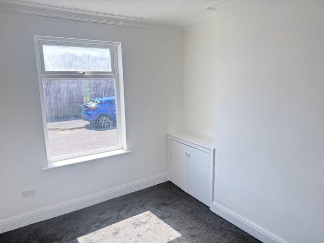 2 Bed Terraced House, Jobling St, M11