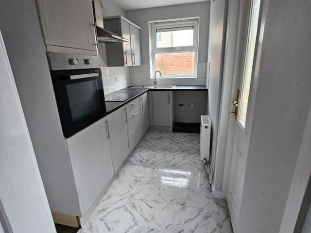 2 Bed Terraced House, Kilburn St, L21