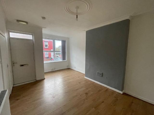 2 Bed Terraced House, Leeds, LS9