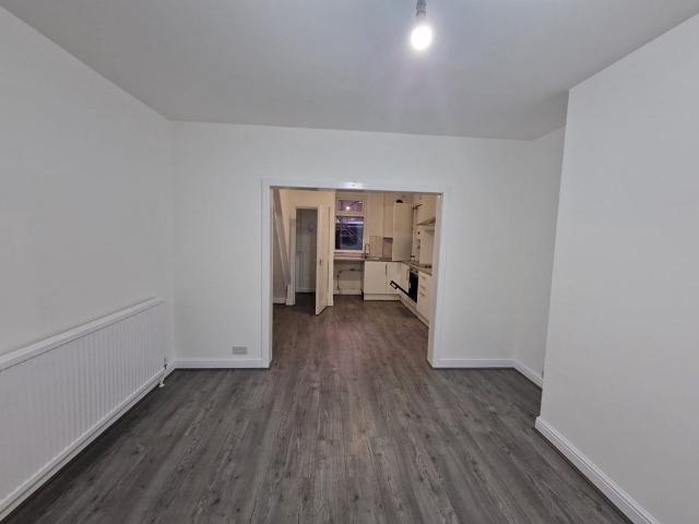 2 Bed Terraced House, Norway Street, M6
