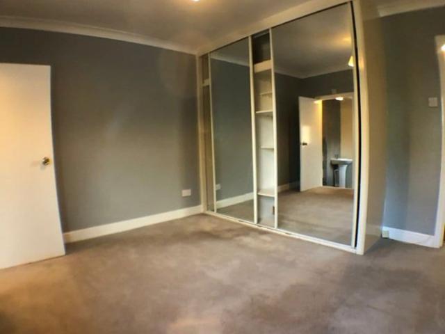 2 Bed Terraced House, Norwood Road, RG1
