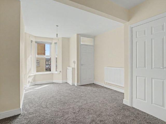 2 Bed Terraced House, Parkside Road, CH42