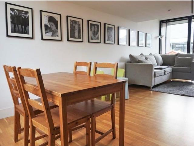 2 Bed Terraced House, Reservoir Street, M6