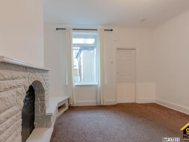 2 bed Terraced in St. Johns Road, Burnley, BB12 6RP