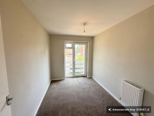 2 bed to rent in Burchs Close, Norwich Court, TA1