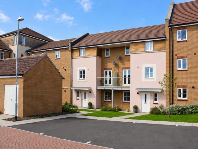2 Bed Town House to rent