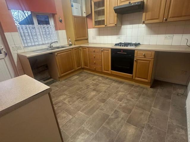 2 bed unfurnished/ brand new/ cheap/ NE4 / RENT