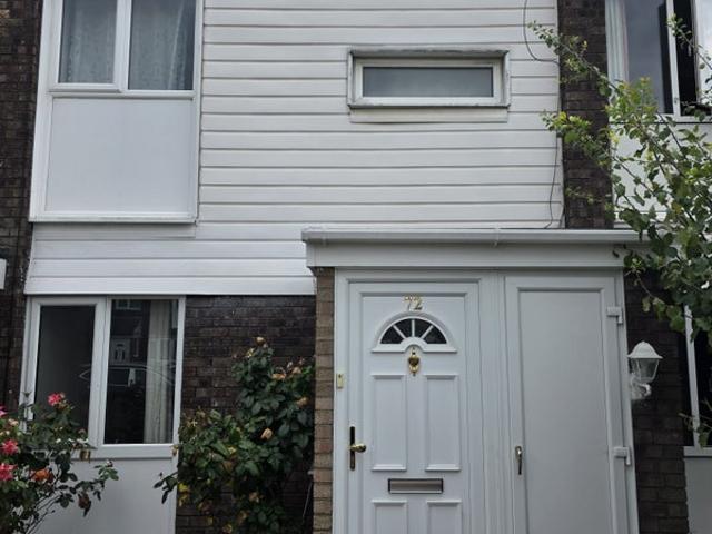 2 bed and 1 bath terraced house