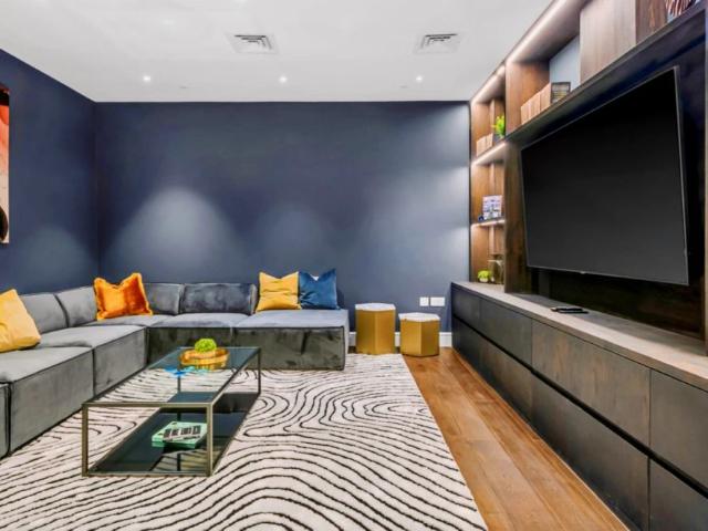 2 Bed Apartment