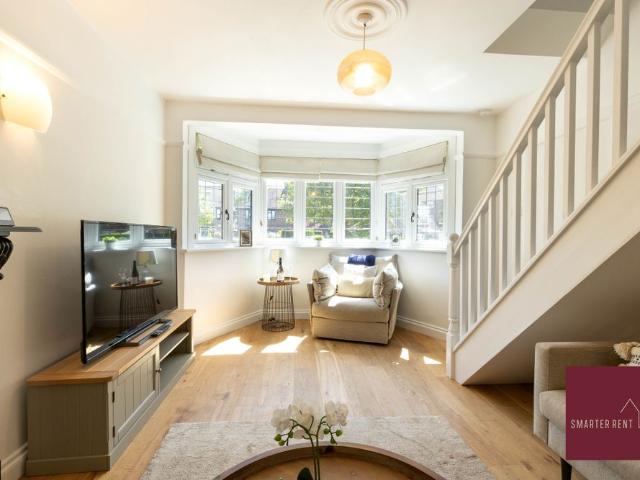 2 Bed, Apartment