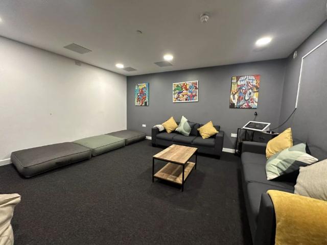 2 Bed Apartment