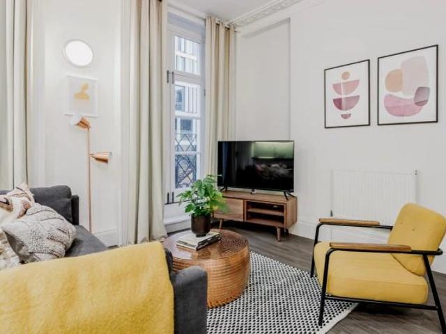 2 Bed Apartment