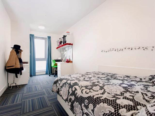 2 Bed Apartment
