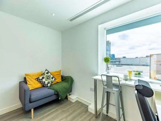 2 Bed Apartment