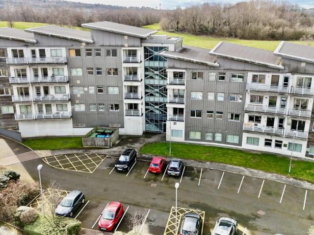 2 bed Apartment for Rent