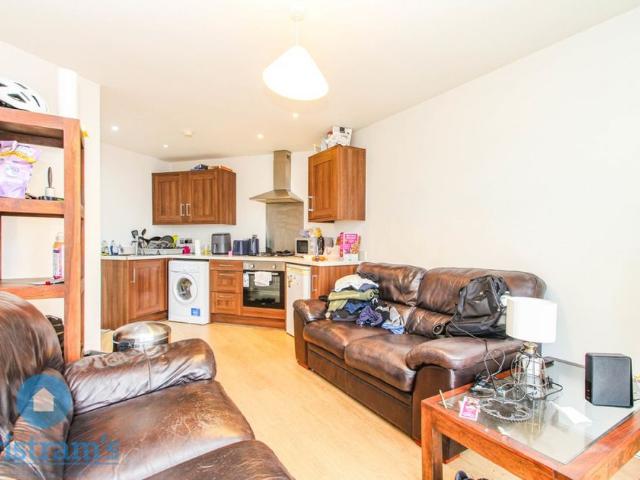 2 bed Apartment for Rent