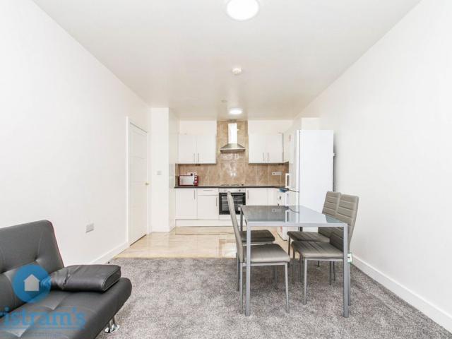 2 bed Apartment for Rent