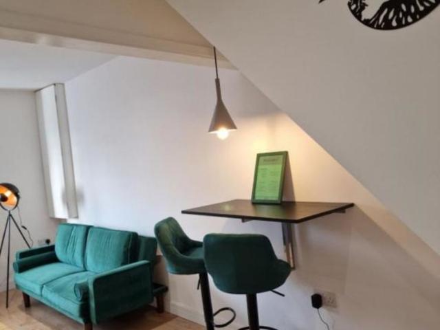 2 bed Apartment for Rent