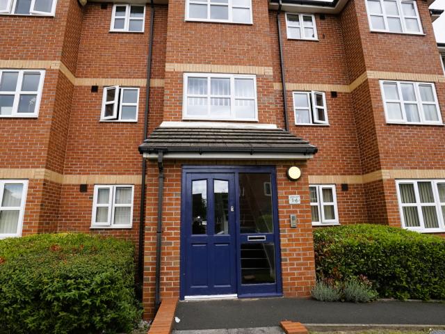 2 Bed Apartment Jubilee Court Warrington WA3