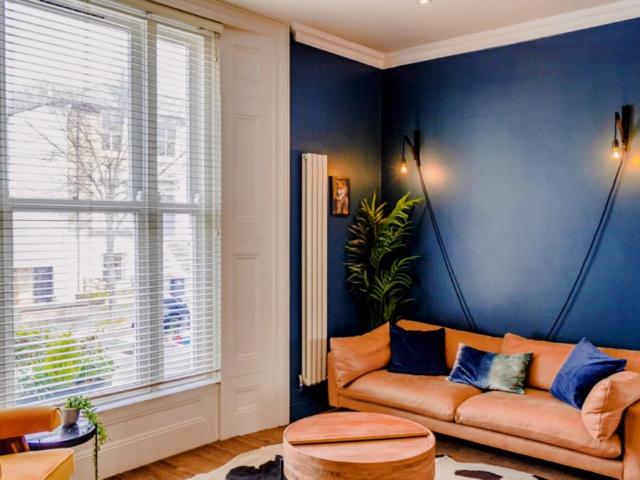 2 Bed Apartment with outdoor balcony