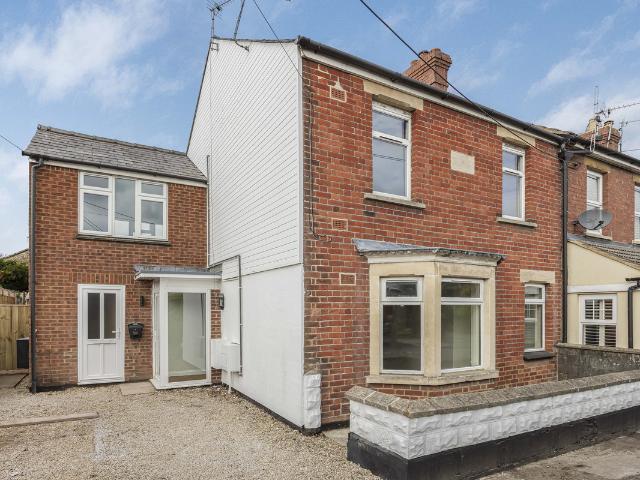 2 bed Apartment To Let