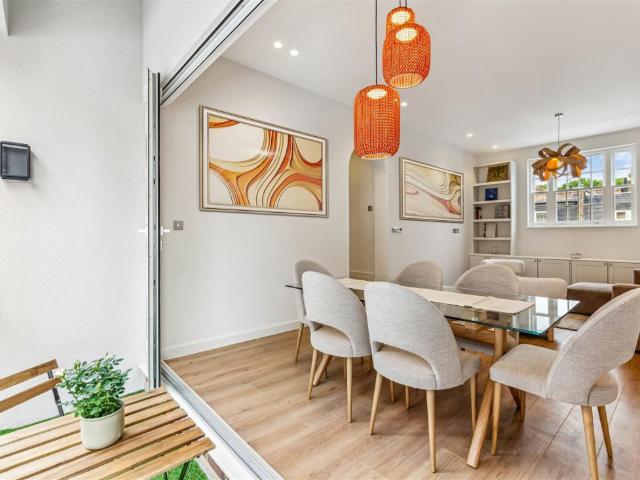 2 Bed Apartment To Let